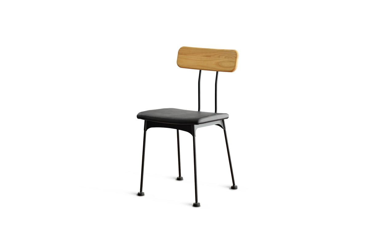BLUNT CHAIR — black & lumber